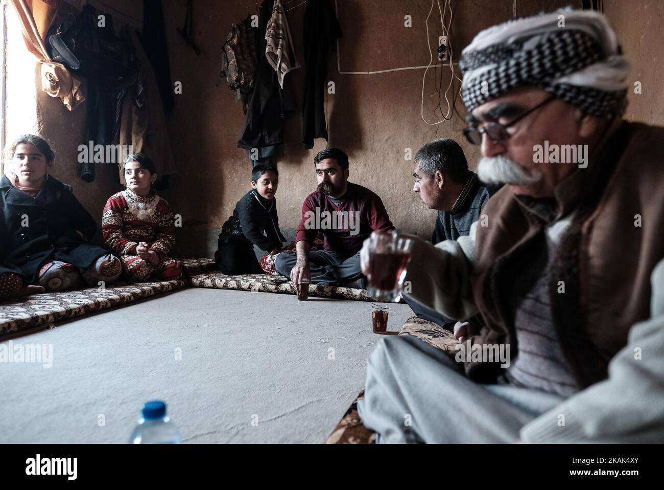 Ethnic groups in iraq hi-res stock photography and images - Alamy