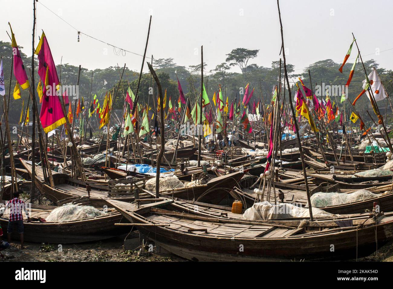 Boat majhi hi-res stock photography and images - Alamy