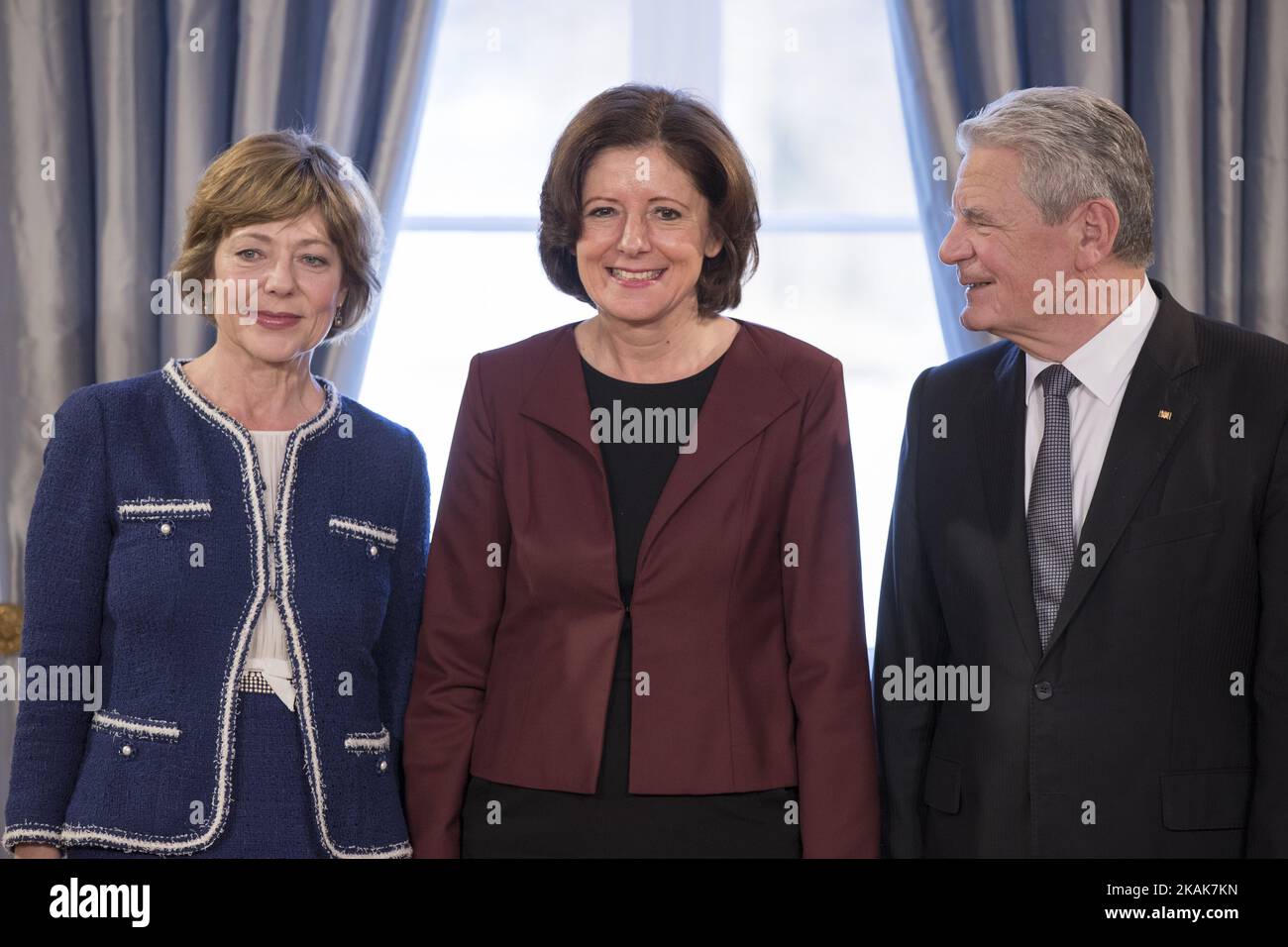 German President Joachim Gauck (R) and his partner Daniela Schadt (L) pose for a picture with ...