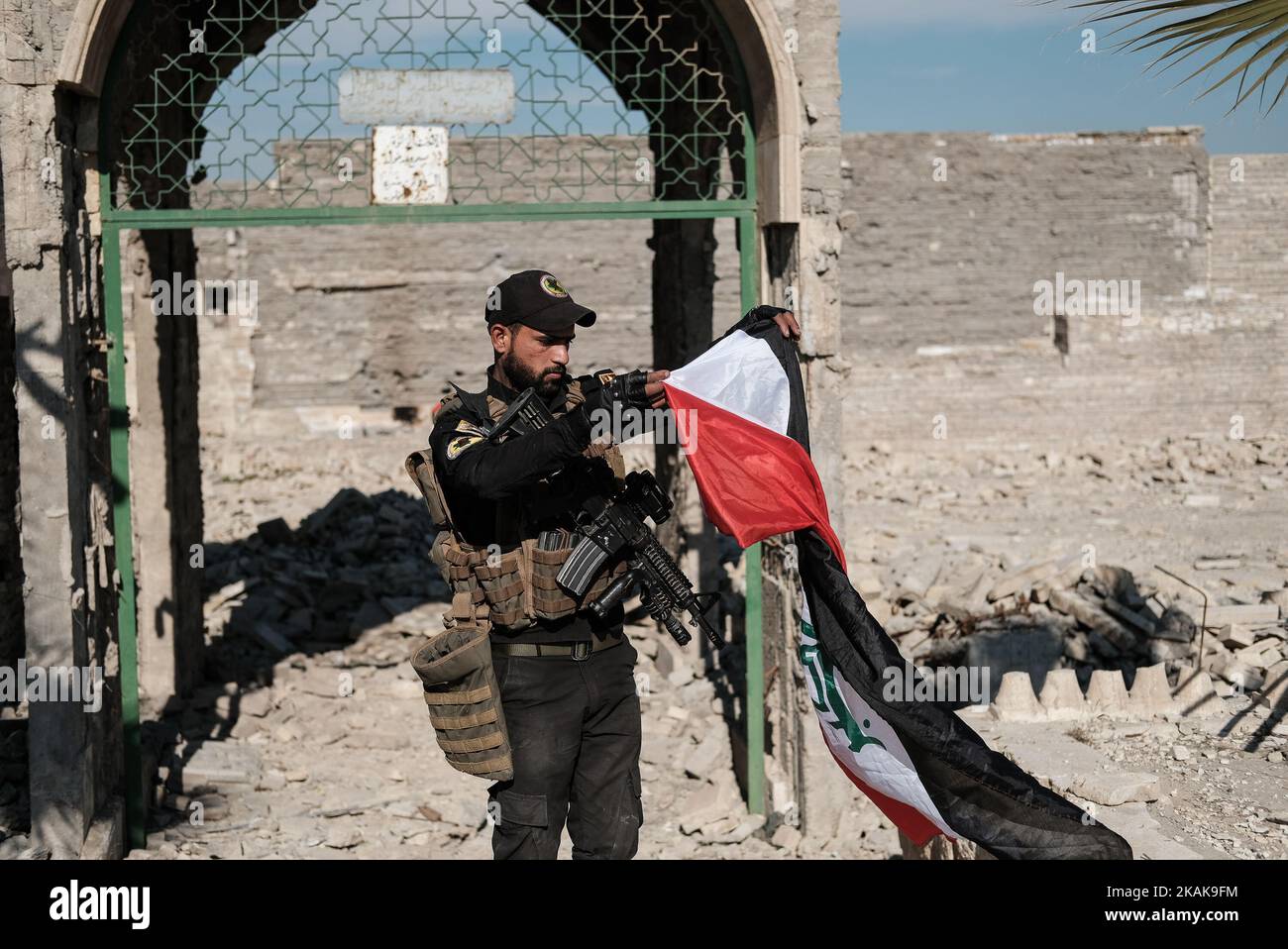 Nabi yunus mosque hi-res stock photography and images - Alamy