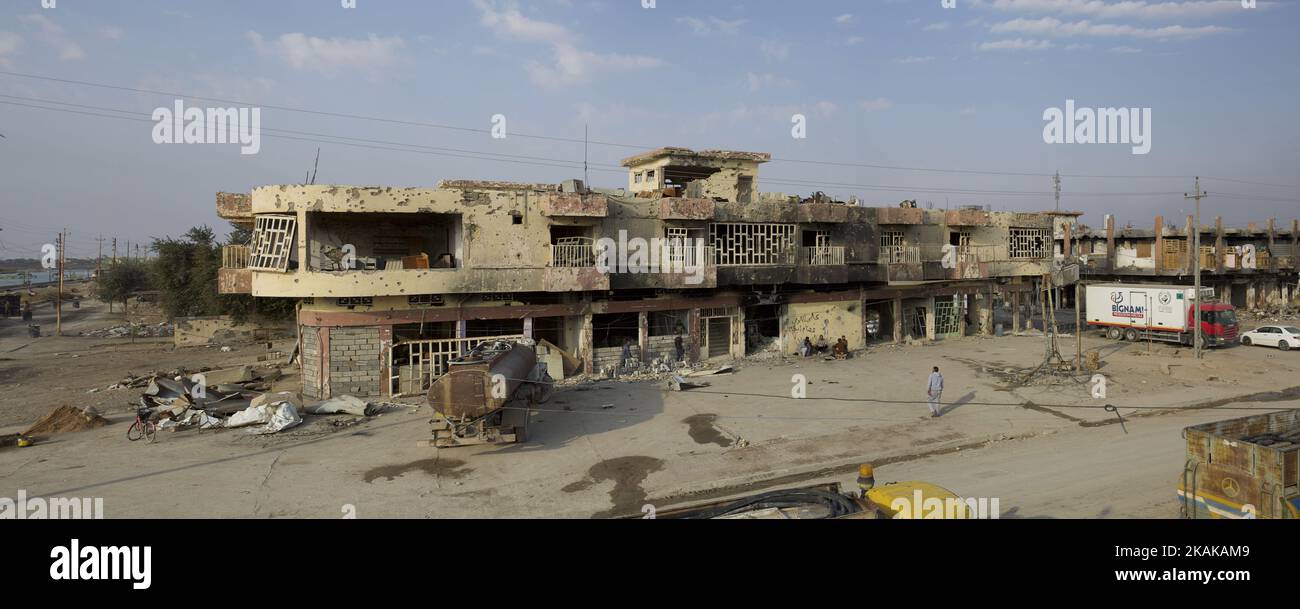 Fallujah building islamic state hi-res stock photography and images - Alamy