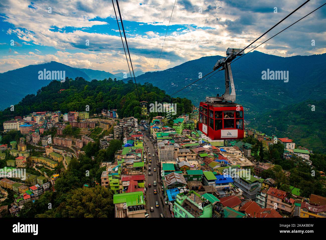 Cable car gangtok sikkim hi-res stock photography and images - Alamy