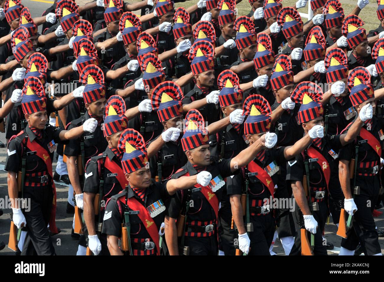 Army contingent hi-res stock photography and images - Alamy