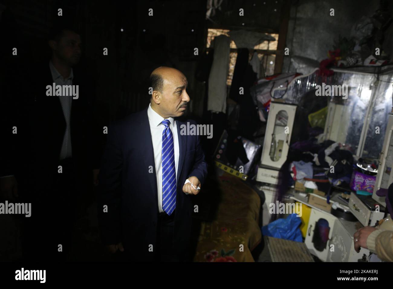 Works Minister inspects a random area of ??the northern Gaza Strip and ...