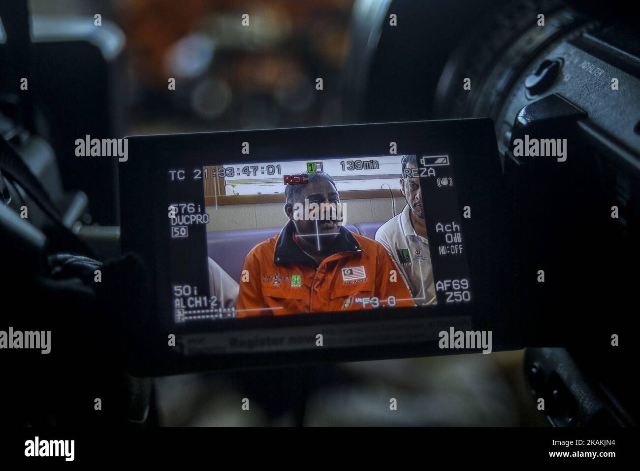 Abd Azeez Rahim from Kelab Putra 1 Malaysia speak to journalist at ...