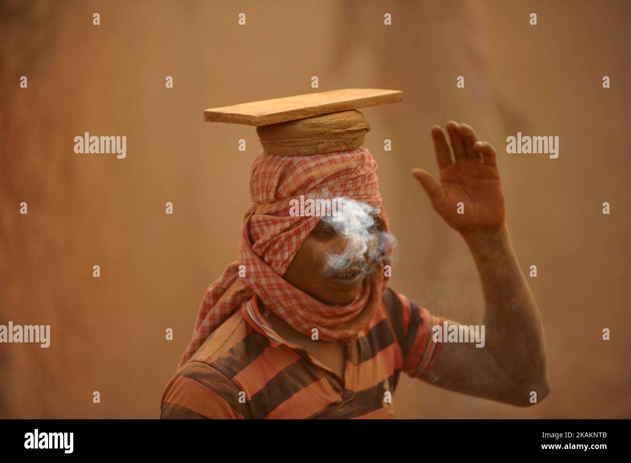 Child labourers nepal hi-res stock photography and images - Alamy