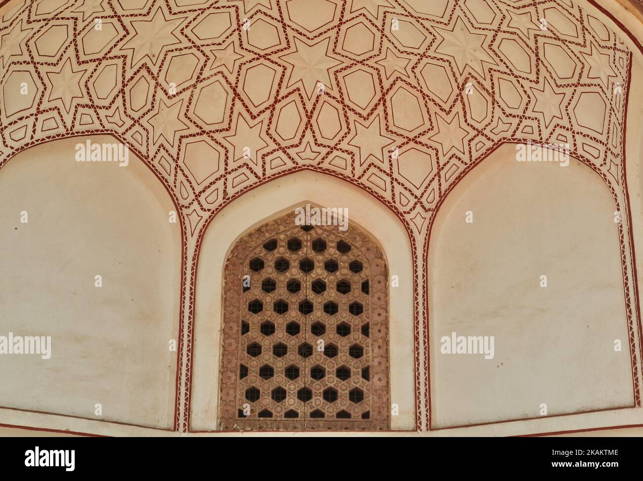 Detail of the exterior of the tomb of the Mughal Emperor Humayun in New ...