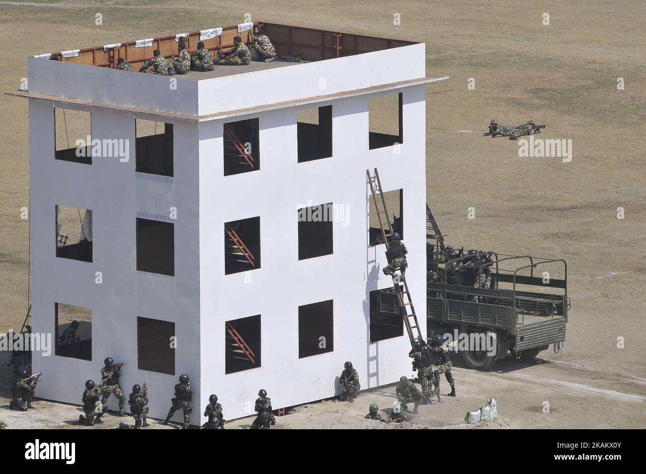 Hostages rescue hi-res stock photography and images - Alamy