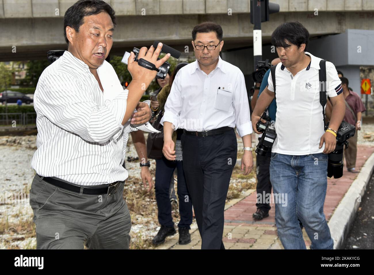 Jung press hi-res stock photography and images - Alamy