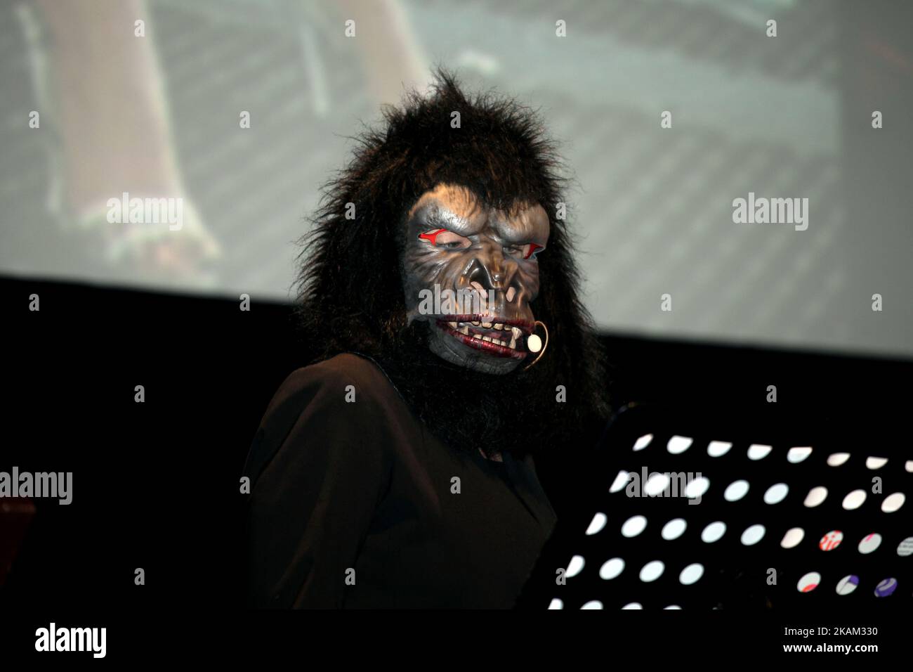 The guerrilla girls 1985 hi-res stock photography and images - Alamy