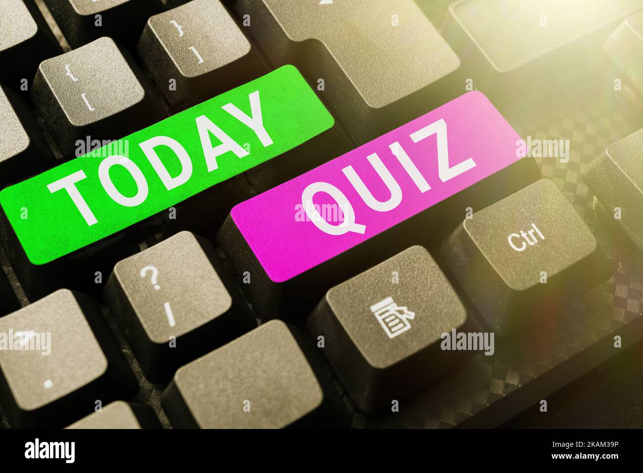 Hand writing sign Quiz. Internet Concept form of game in which the ...