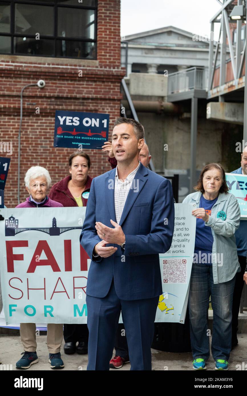 Ma intermodal transportation terminal hi-res stock photography and ...