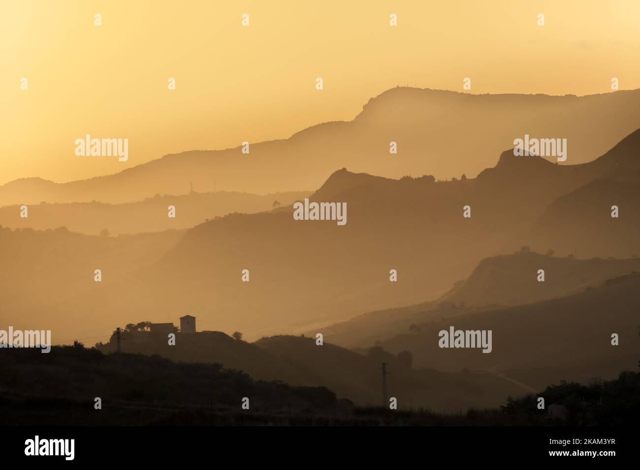 mountain range at the sunset in Western Sicily, Italy Stock Photo - Alamy