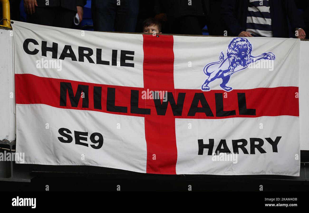 Emirates england flag hi-res stock photography and images - Alamy