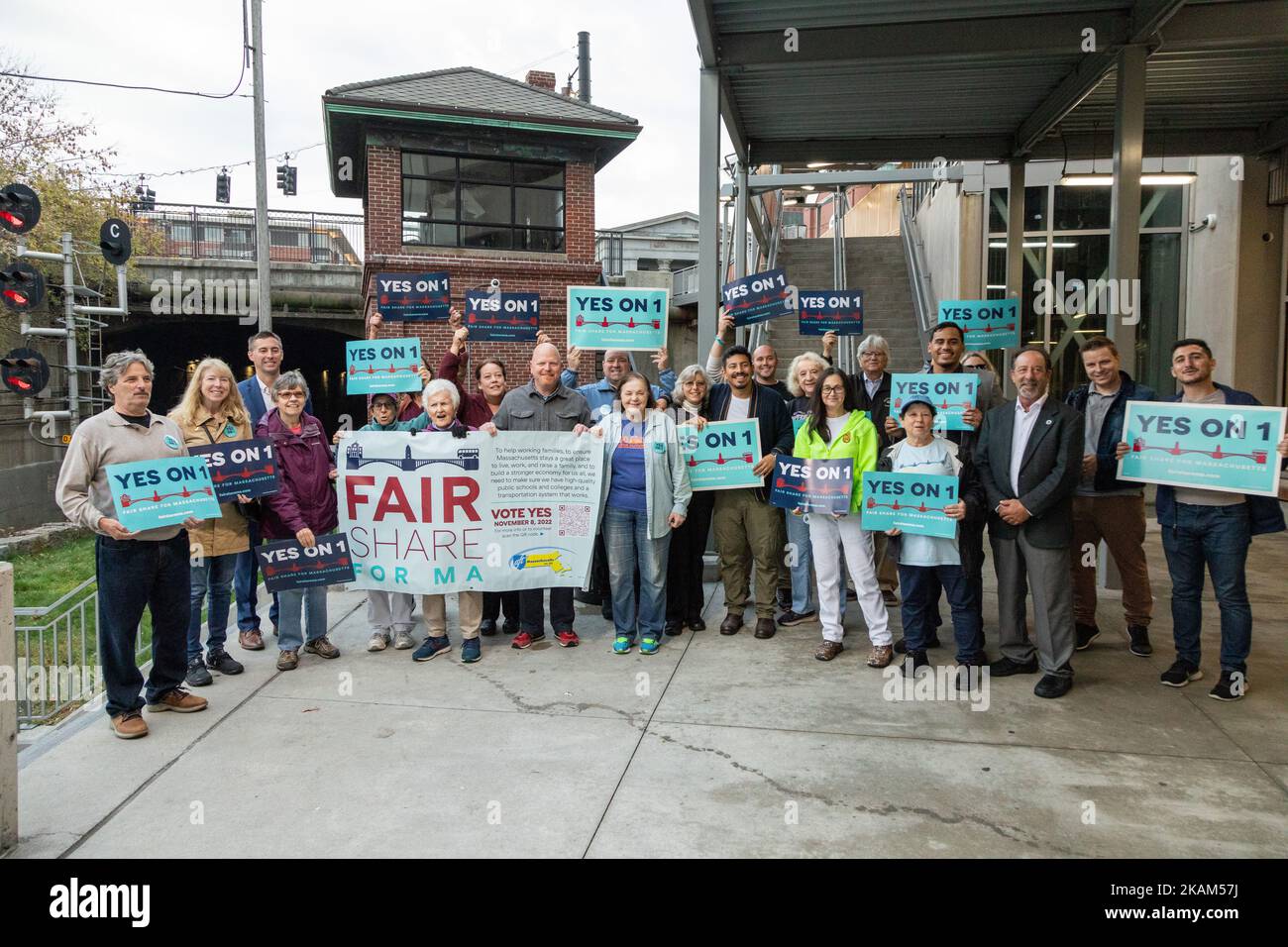 Ma intermodal transportation terminal hi-res stock photography and ...