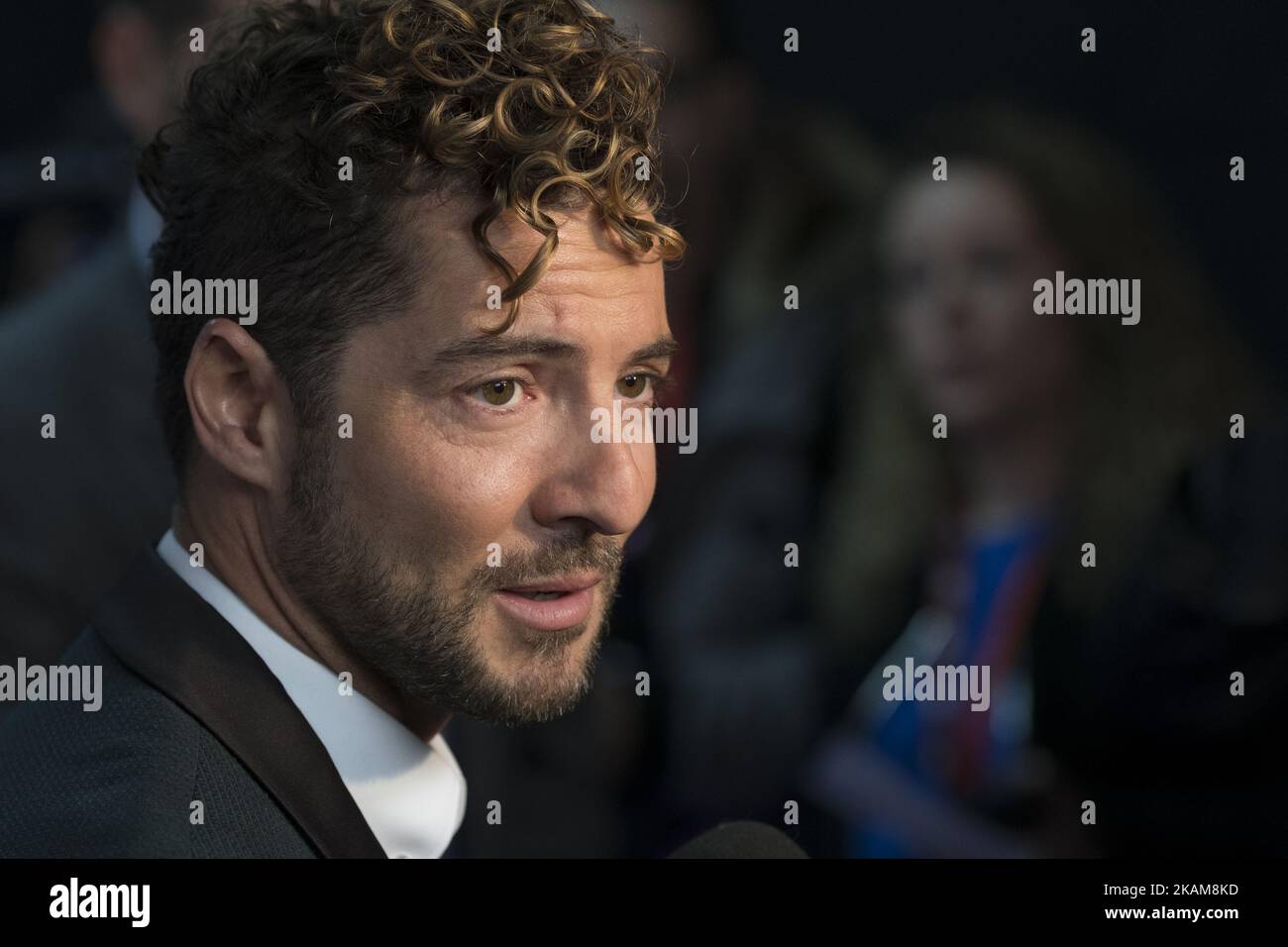 Spanish singer David Bisbal performs on stage during the 'La noche de ...