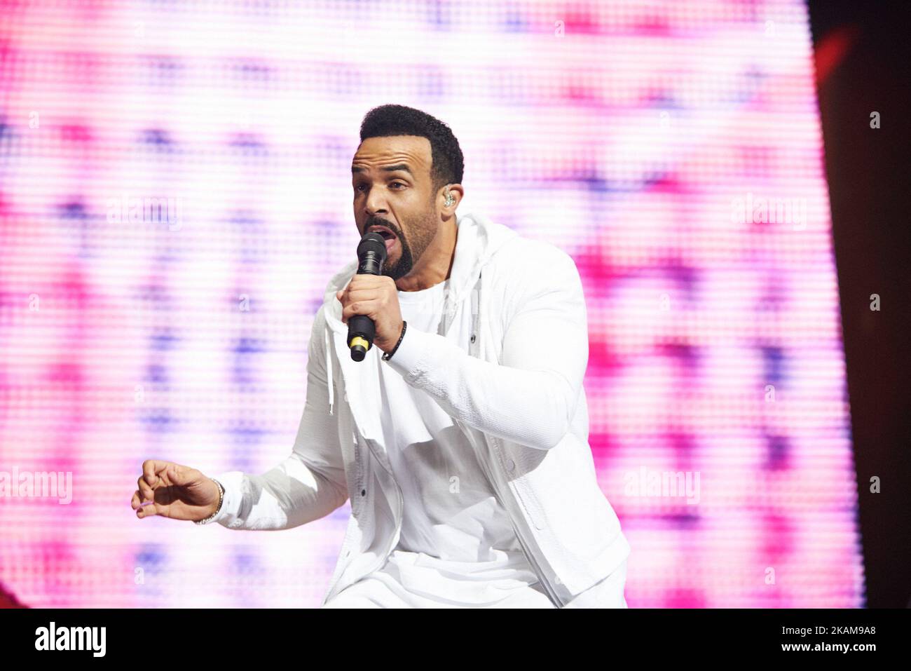 Craig david on stage hi-res stock photography and images - Alamy