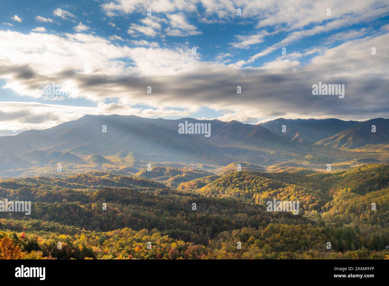 The amazing autumn colors in Great Smoky Mountains Stock Photo - Alamy