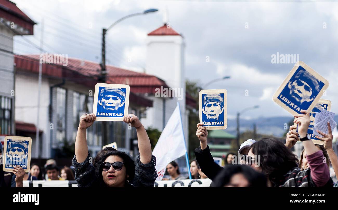 Machi mapuche hi-res stock photography and images - Alamy