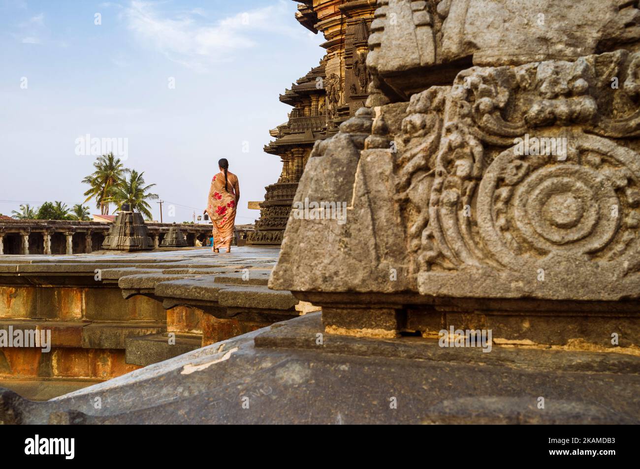 Pradakshina at indian hindu temple hi-res stock photography and images ...
