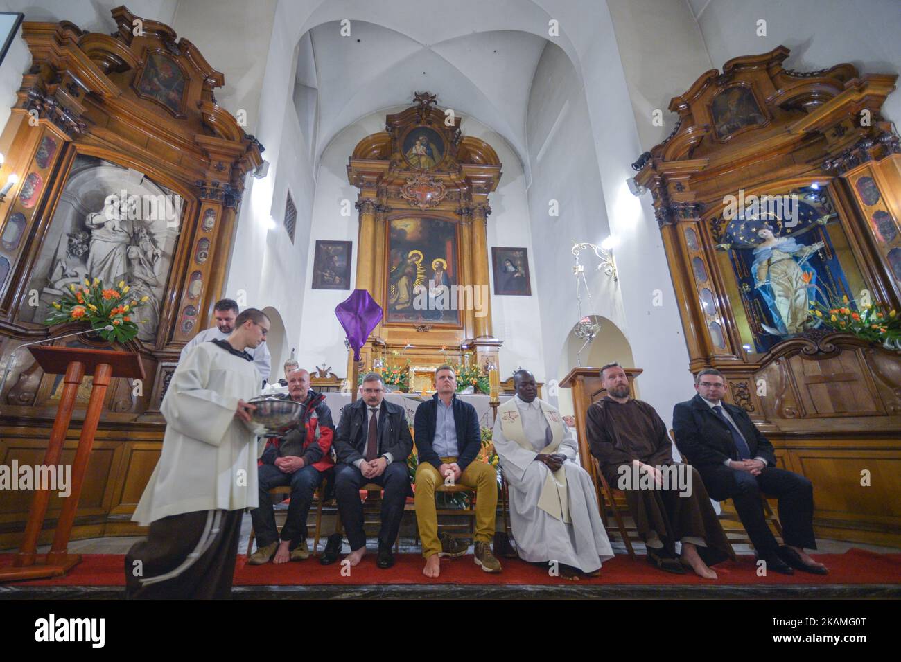 Walking hand in hand jesus hi-res stock photography and images - Alamy