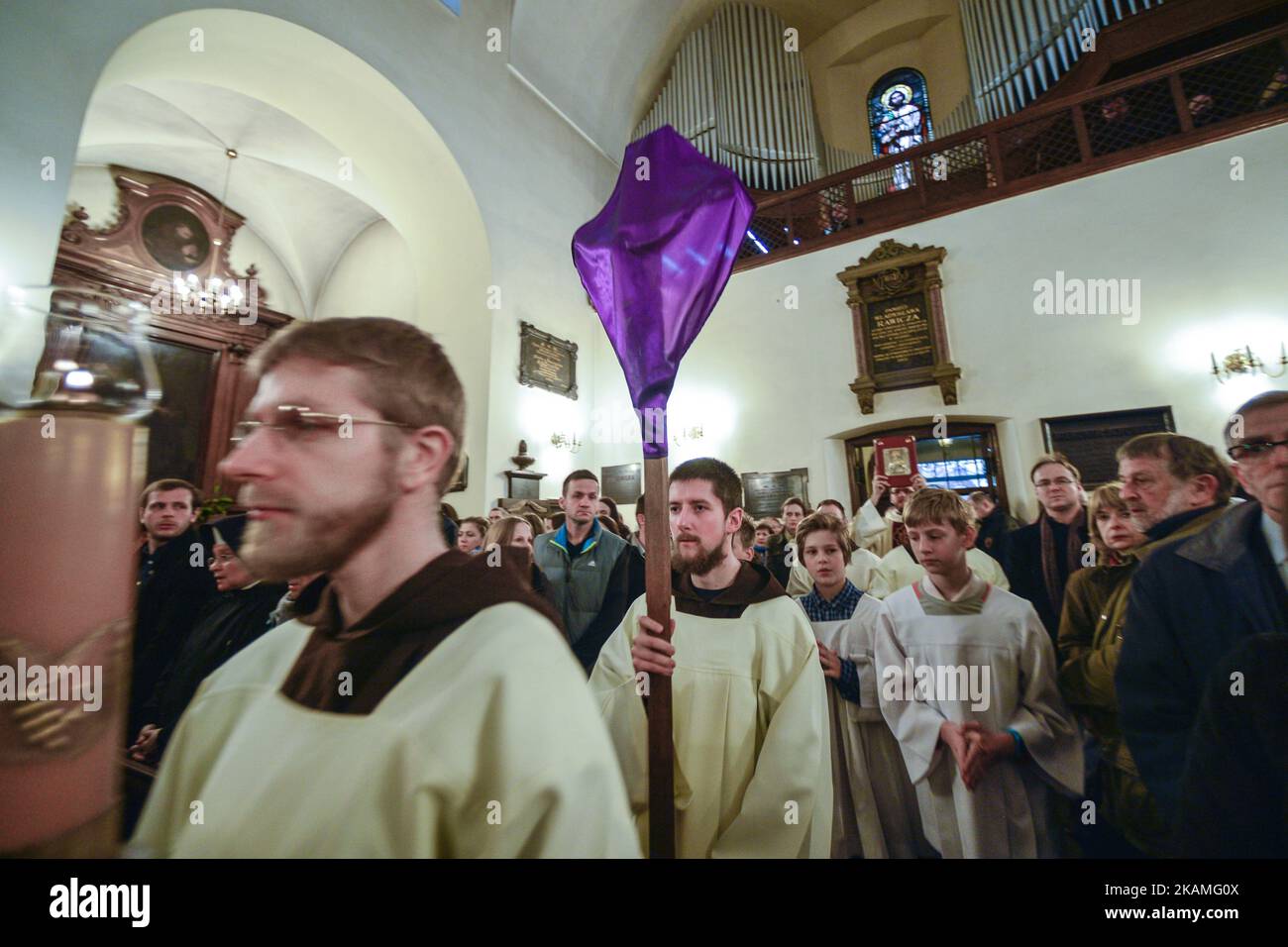Walking hand in hand jesus hi-res stock photography and images - Alamy