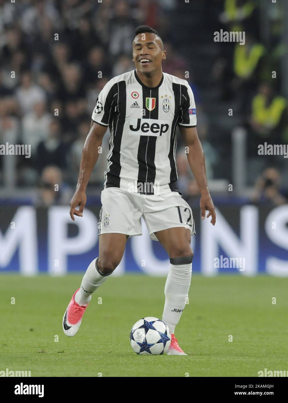 Quarti di finale di uefa champions league hi-res stock photography and ...