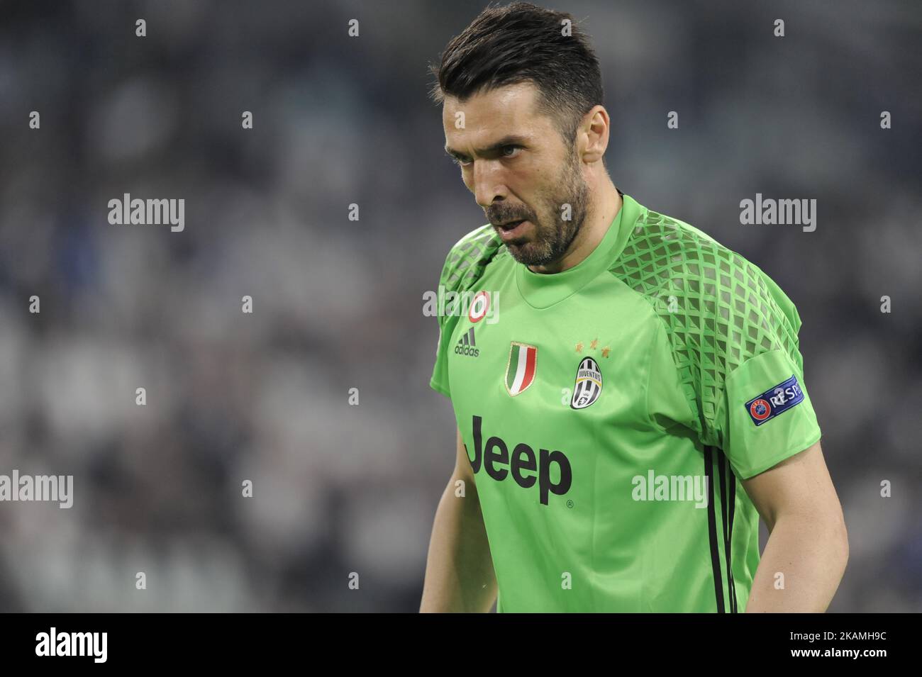 Quarti di finale di uefa champions league hi-res stock photography and ...