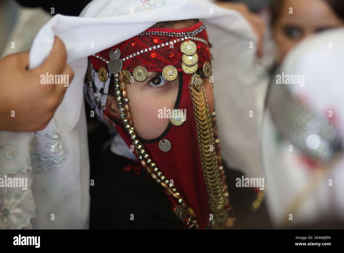 Bedouin girls wears traditional dress during Folklore Exhibition in ...