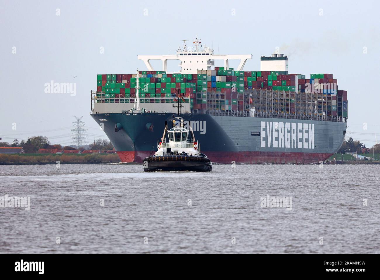 Harbor blocked hi-res stock photography and images - Alamy