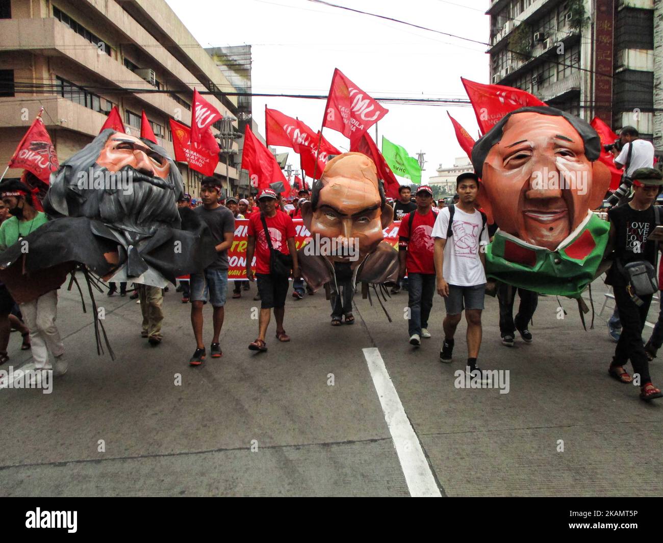 Mao revolutionaries hi-res stock photography and images - Alamy