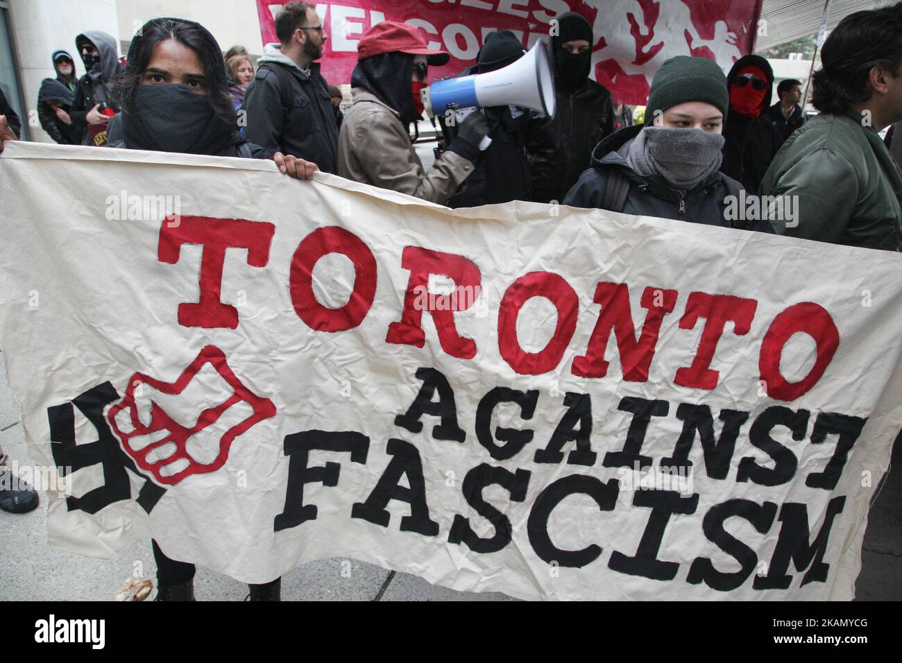 Anti fascist soldiers hi-res stock photography and images - Alamy