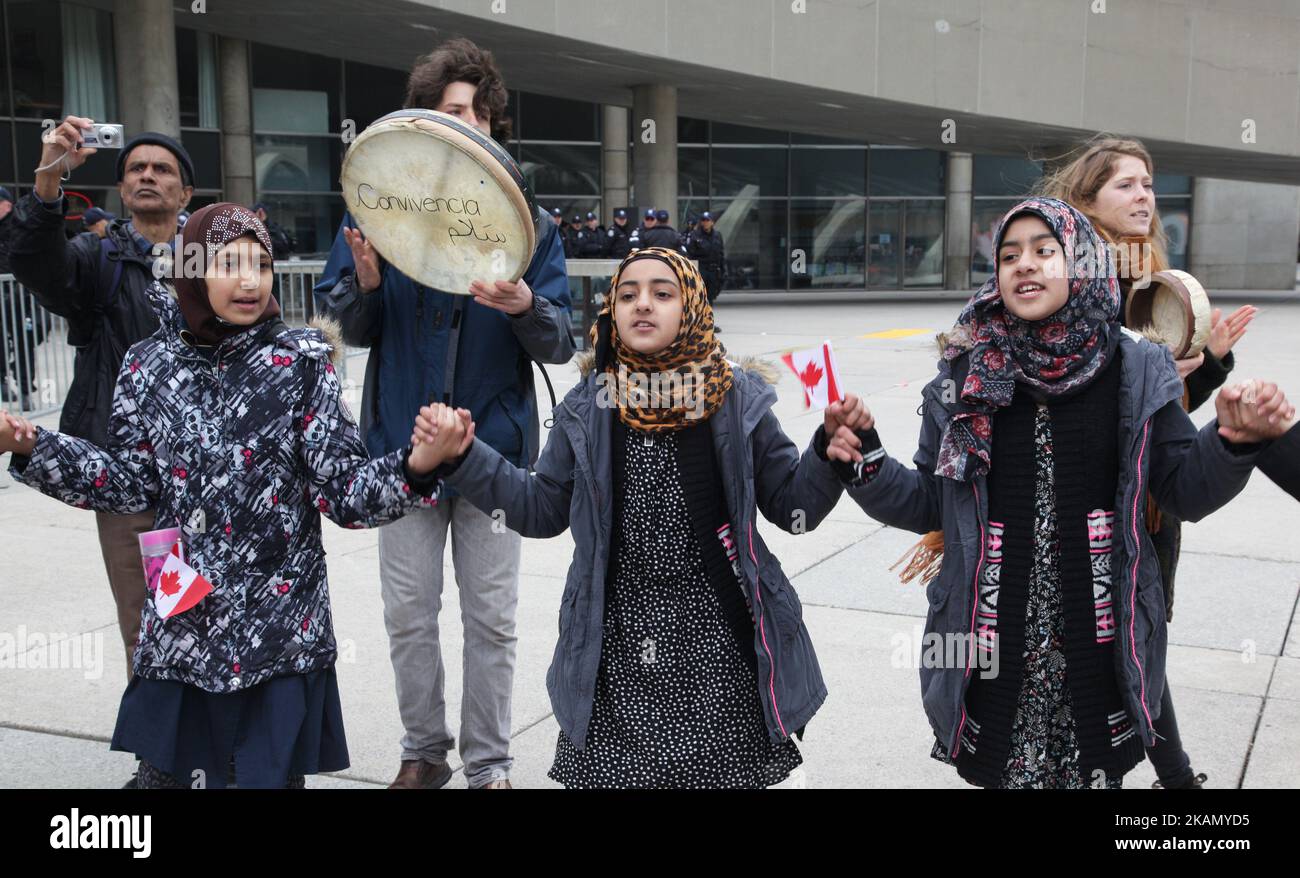 Children group fascist rally hi-res stock photography and images - Alamy