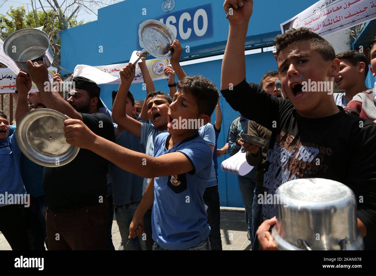 Barghout hi-res stock photography and images - Alamy