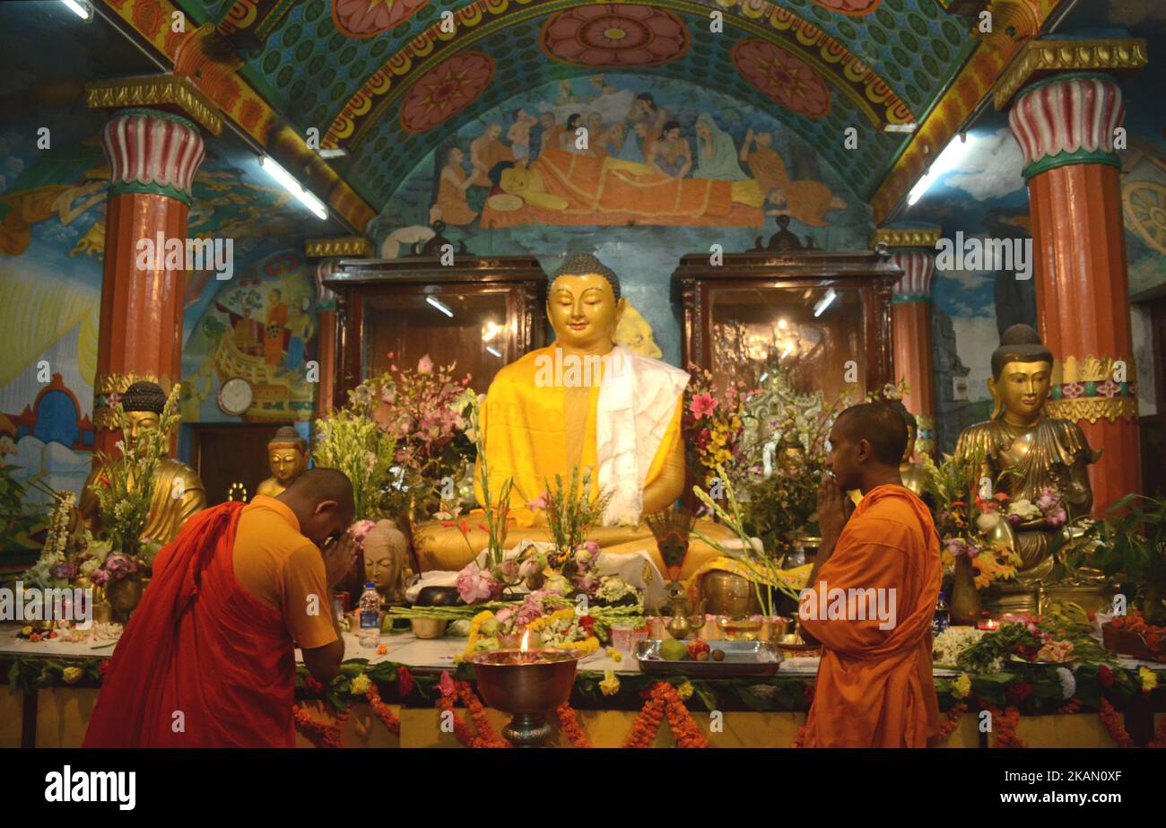 Wednesday buddha hi-res stock photography and images - Alamy