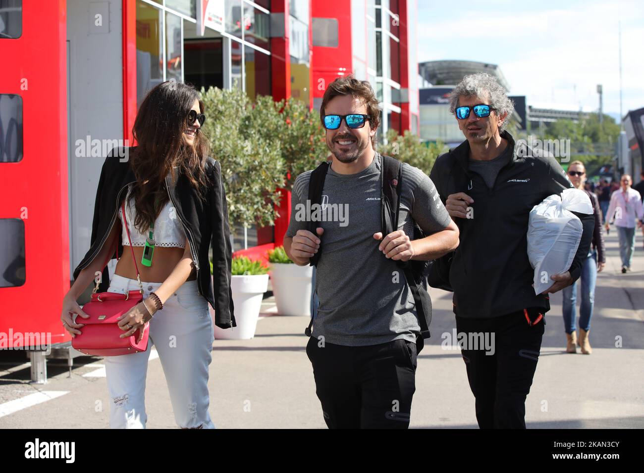 Fernando alonso with his girlfriend, Linda Morselli during the Formula ...