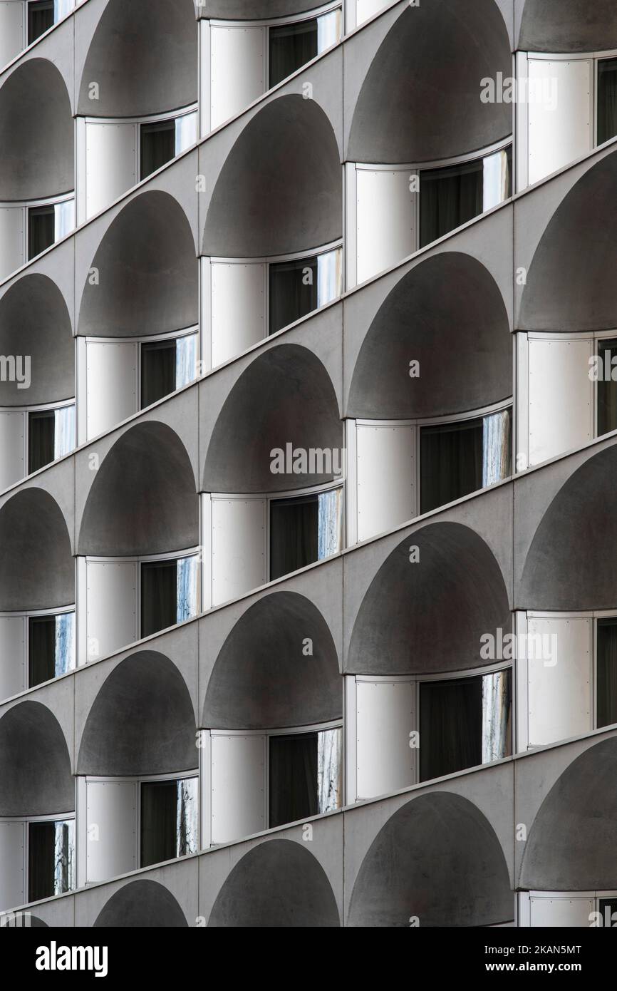Detail of quarter-sphere facade. The Castle & Porter House, Sydney ...