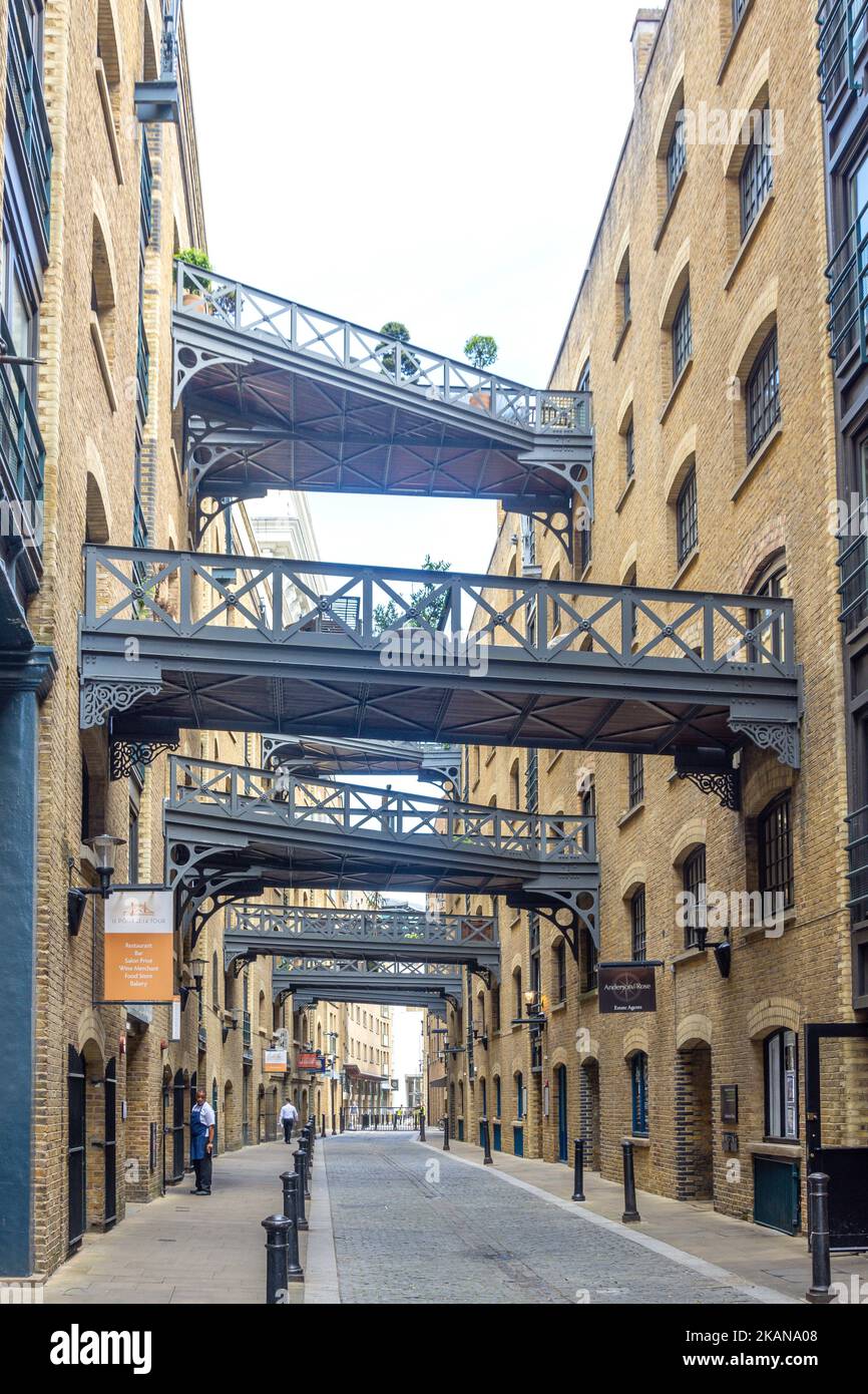 Warehouses converted into apartments hi-res stock photography and ...