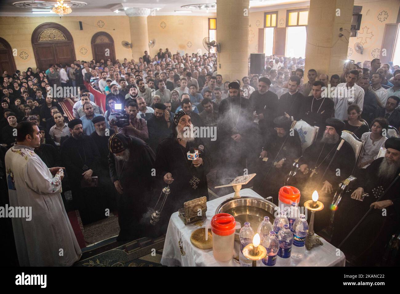 Egypt coptic prayers hi-res stock photography and images - Alamy