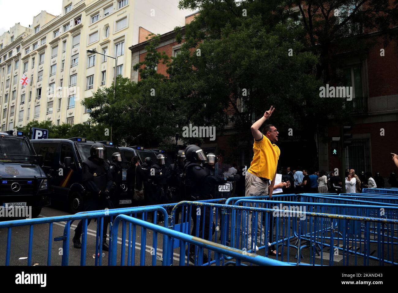 Federation of professional taxi of madrid hi-res stock photography and ...