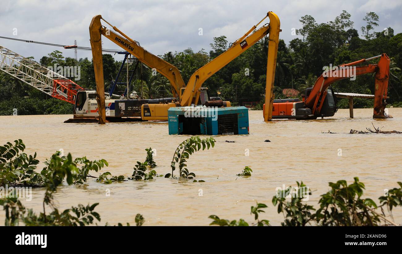 A section of the Southern Expressway that is under construction with ...
