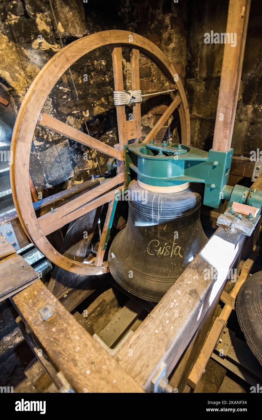 St marys long preston bell hi-res stock photography and images - Alamy
