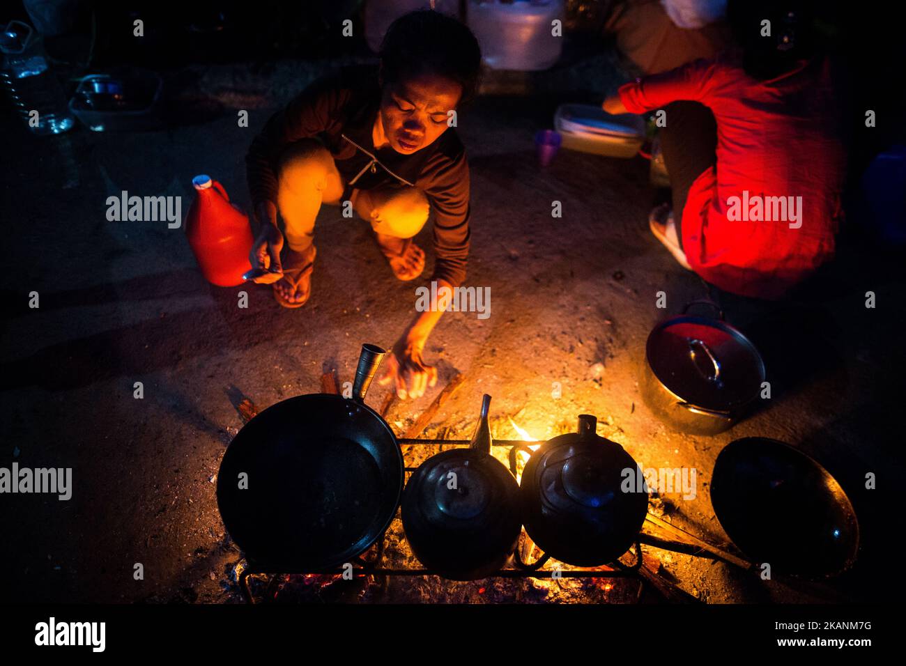 Philippine national police officers hi-res stock photography and images ...