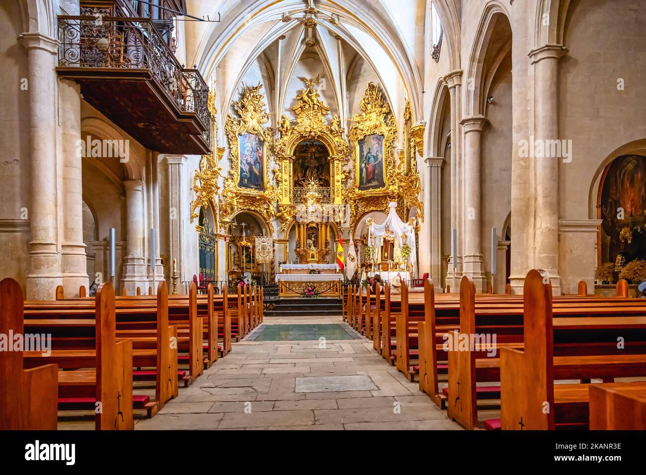 Interior architecture of the Basilica of Santa Maria Catholic chruch ...
