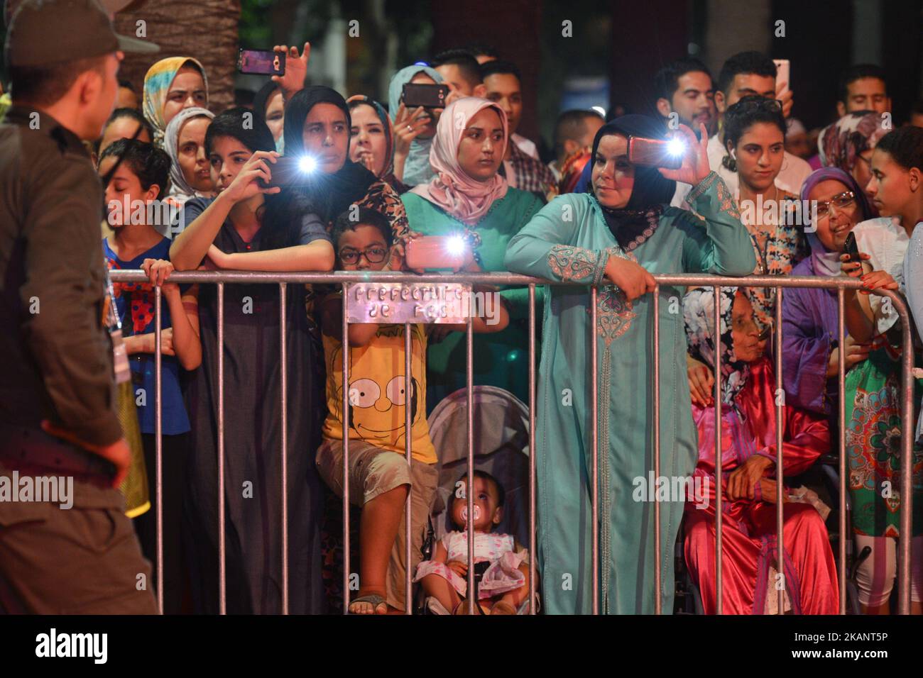 Fes fez festival hi-res stock photography and images - Alamy