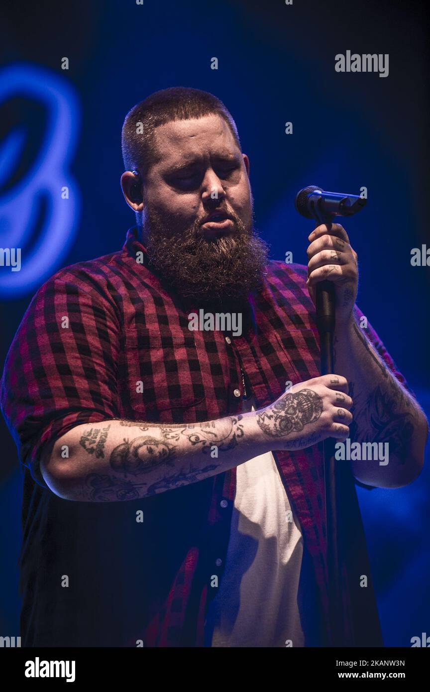 English singer and songwriter Rag'n'Bone Man performs live at the EX ...