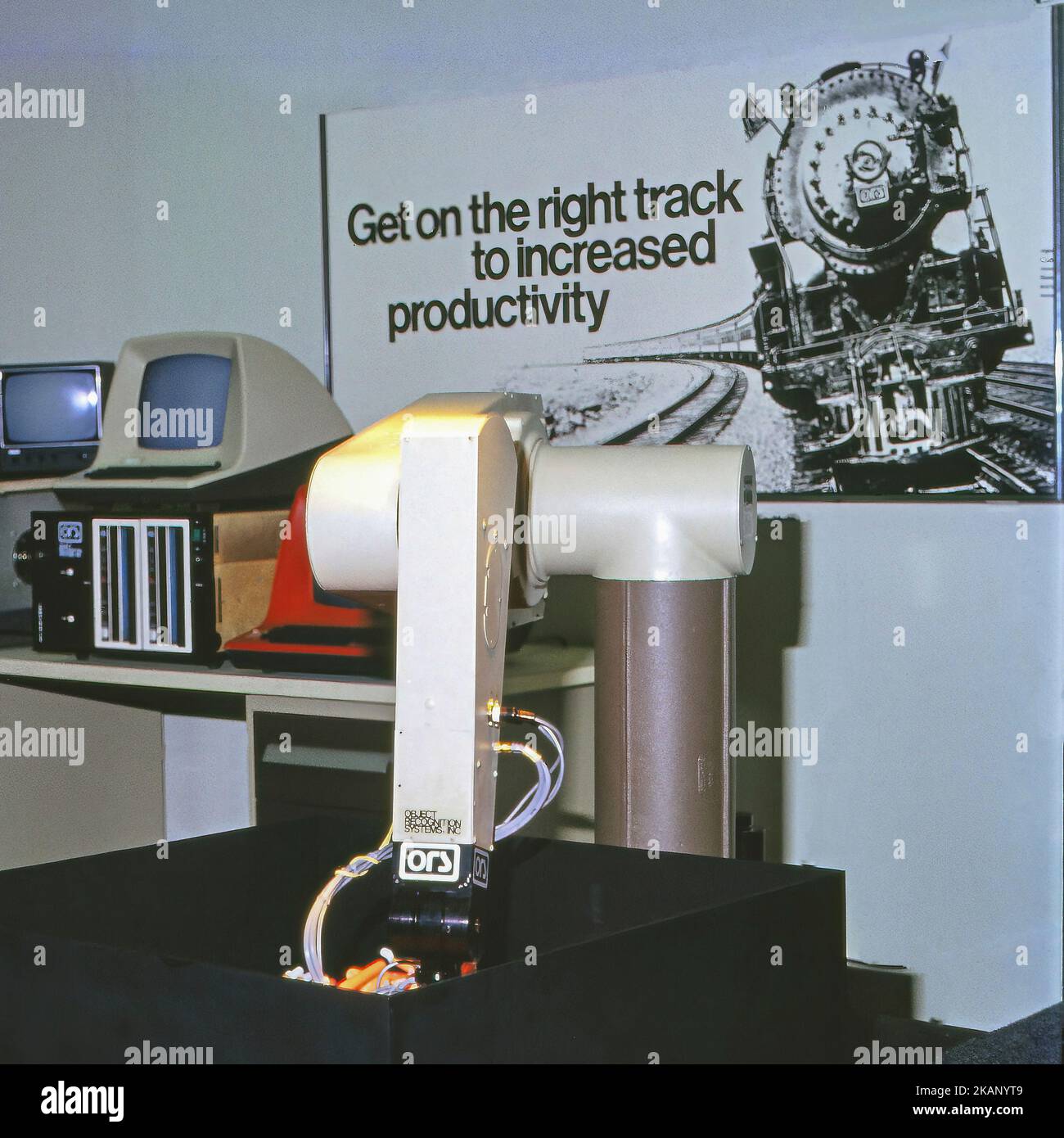 Optical Recognition System Robotic Arm 1982 - early robotics and ...