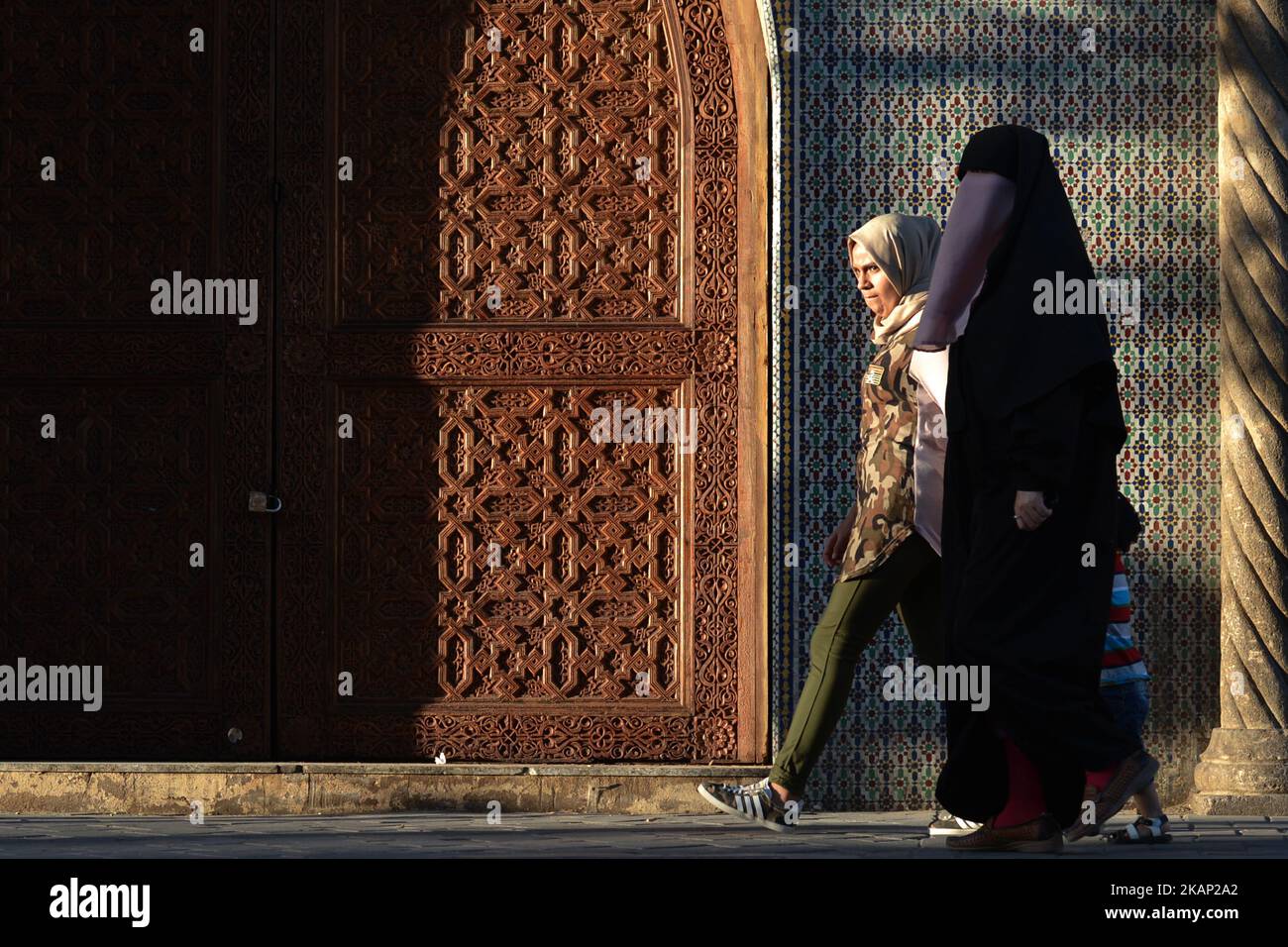 Body burka hi-res stock photography and images - Alamy