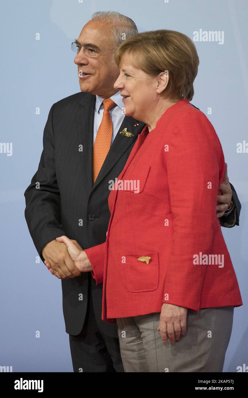 Angel gurria hi-res stock photography and images - Alamy