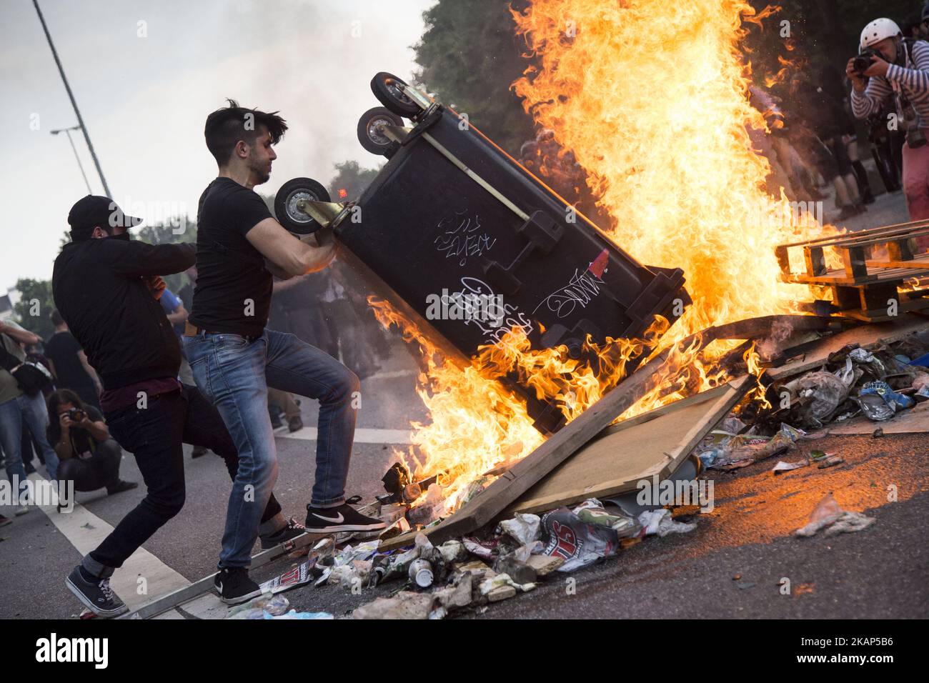 Protesters set fire on hi-res stock photography and images - Alamy